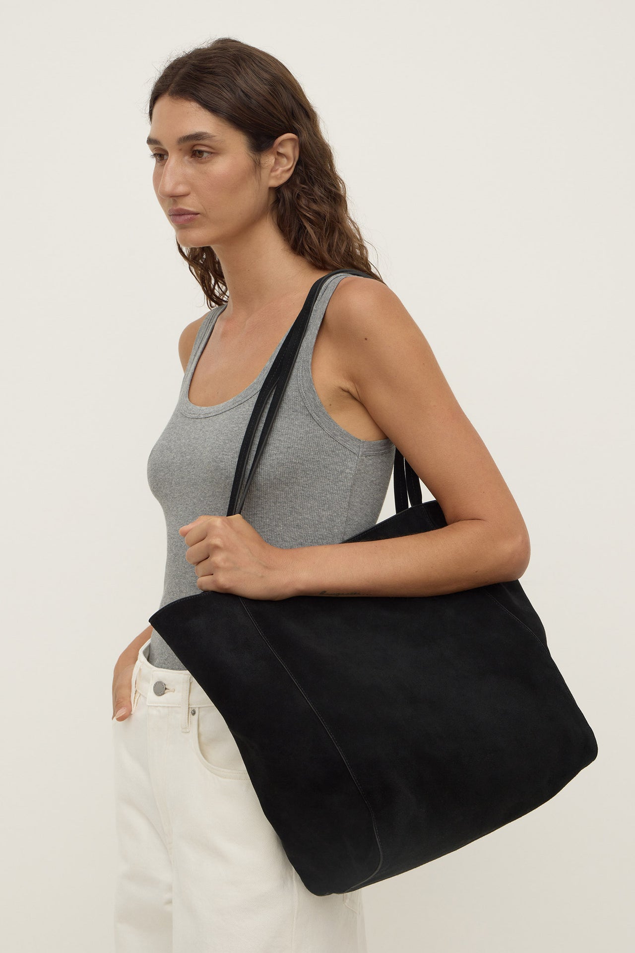 Paige Suede Tote Bag Black | Assembly Label – Assembly Label | NZ
