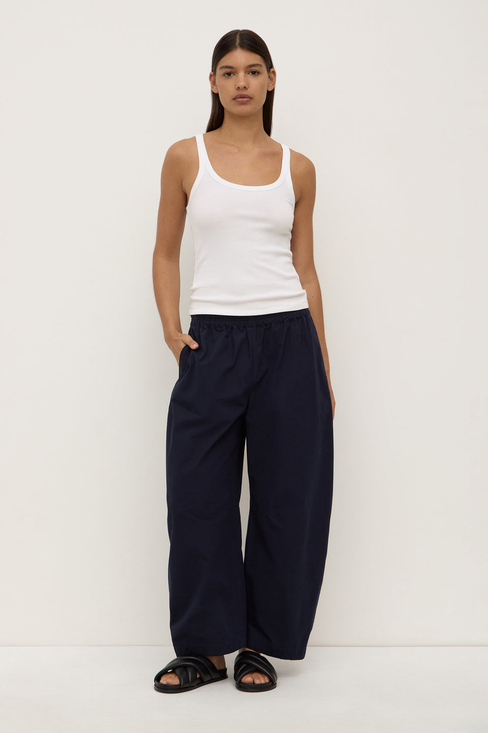 Womens Lola Barrel Pant Navy | Assembly Label – Assembly Label | NZ