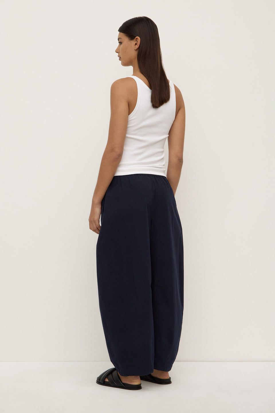Womens Lola Barrel Pant Navy | Assembly Label – Assembly Label | NZ